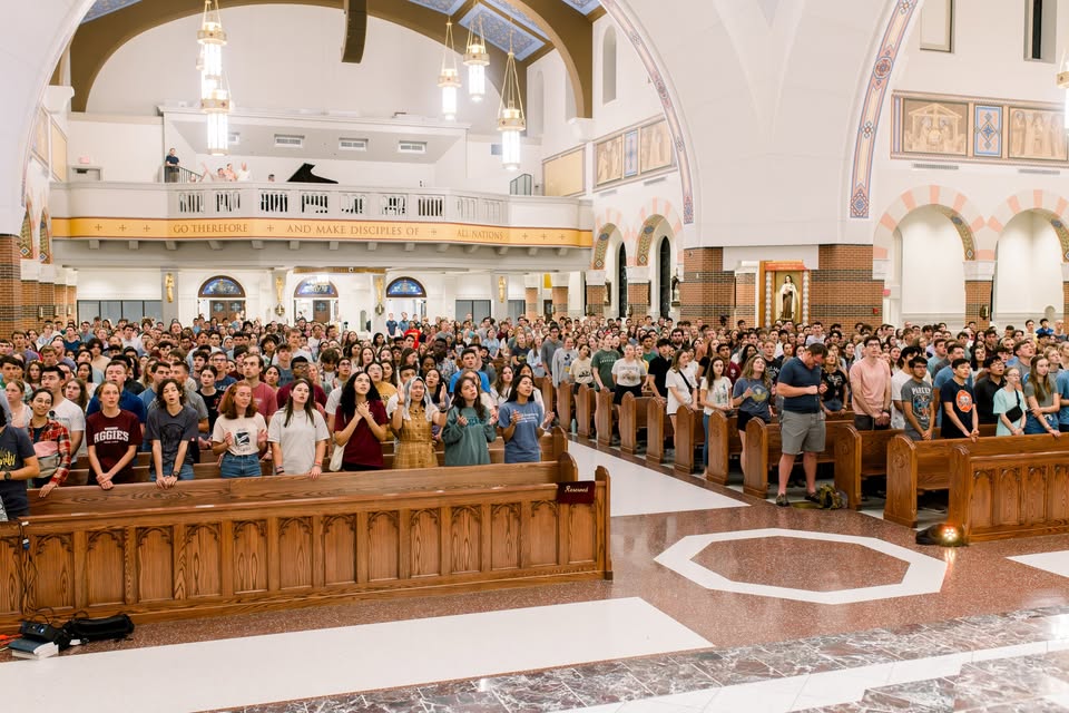 Franciscan Sisters Serve at Texas A&M Catholic Busy Student Retreat ...